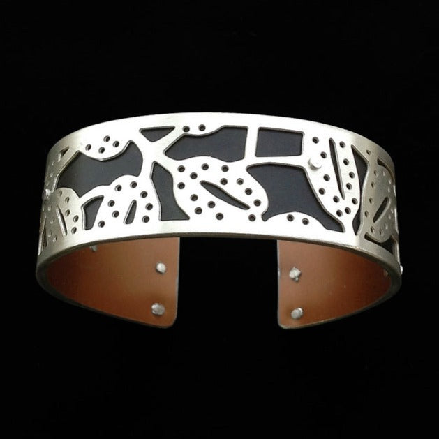 COFFEE BEAN CUFF EXTRA SMALL – Gogo Jewelry